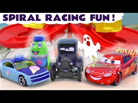 Funlings Toy Car Racing Story on A Spiral Track