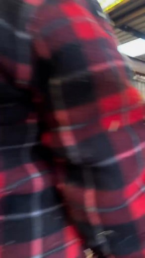 4.8K views · 226 reactions | POV: Your pet cow tells you she’s in labour without showing any signs ♥️ #truebond #petcow #minniemoo #calving #farminglife #farming #goviral #simonedawson #fyp #simone #follow | Simone Dawson | Facebook