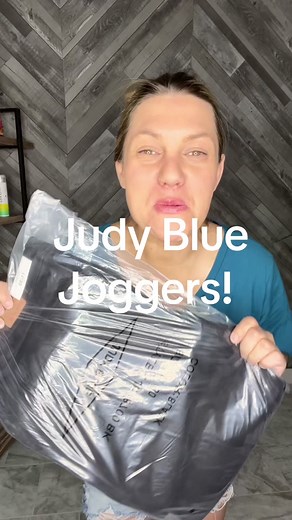 You NEED these! That is all 🤣 #tiktokshop #plussize #bestjeans #tryon #judybluejeans #midsizefashion