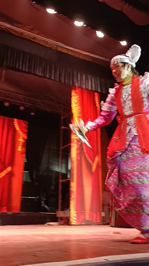 မောင်ကျော်ထန်းရည်၊ အောင်ဇမ္ဗူနှင့် အရေးတော်ပုံ။