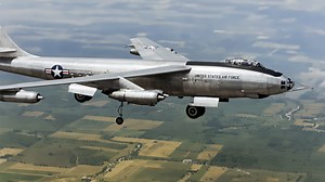 10,000 pounds of bombs and a fatal switch: The flaw that doomed early Canberra pilots