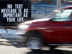 Police in Saskatchewan hand out record number of distracted driving tickets in October