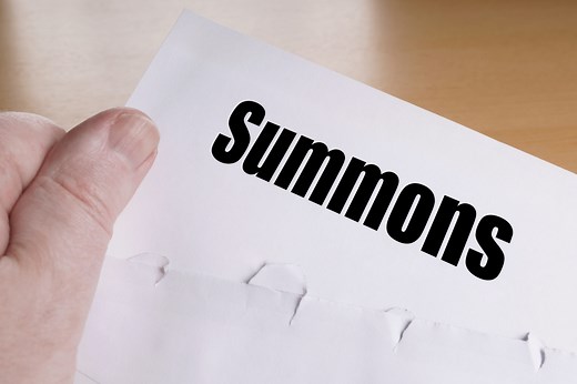 DIY divorce help California. Free fillable Family Law Summons FL-110.