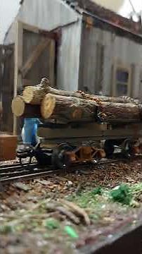 Wood cars arriving to the yard #On30 #modeltrains #diorama #scratchbuilding #layout #on3