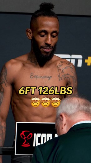 Absolutely insane size advantage for flyweight #ufc #mma #ufcfightnight