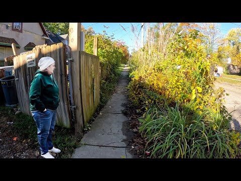 She confronted neighbors then they turned her into code compliance