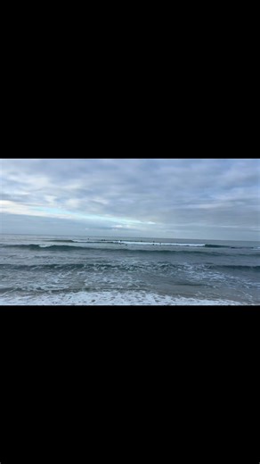 Jewell Folsom on Instagram: "Surfs up!"