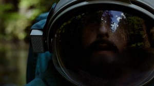 Netflix estrena tráiler de Spaceman con Adam Sandler - CNN Video