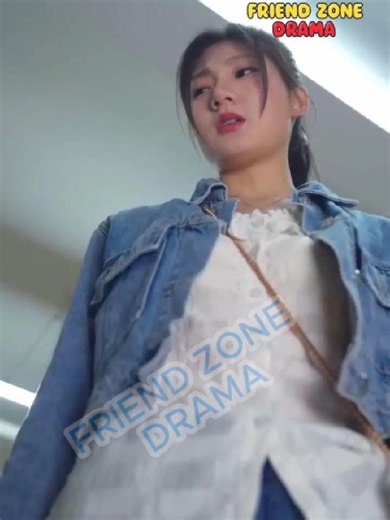 အမွေခံသမီးလေး အပိုင်း(၂၇) Telegram VIP / Web/Android App ထဲမှာ Premium ဝင်ပြီးဒါမှမဟုတ် ကြော်ငြာကြည့်ပြီးအစအဆုံးကြည့်လို့ရပါပြီ 👇 ရှန်မင်ရှီး ဆိုတဲ့ ကောလိပ်ကျောင်းသူလေးဟာ ကျောင်းမှာ ပြဿနာတက်လို့ ကျောင်းအုပ်ကြီးက မိဘခေါ်ခိုင်းတဲ့အခါမှာ သူမရဲ့ မိသားစု လူကြီးတွေရဲ့ သဘောတူညီမှုနဲ့ လက်ထပ်ထားကြတာဖြစ်ပေမယ့် တစ်ယောက်နဲ့တစ်ယောက် မျက်နှာချင်းမဆိုင်ဖူးကြသေးတဲ့ တောသားလေး ကျီယွီ ဆီကို ဖုန်းဆက်ပြီး အကူအညီတောင်းလိုက်တဲ့အခါ ...