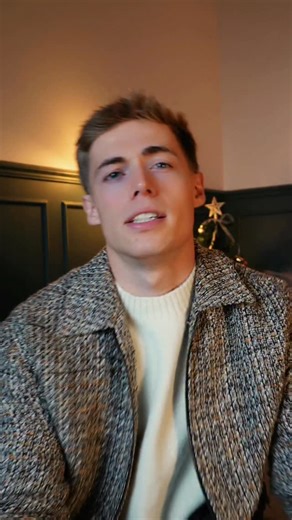 Tom Fragrances on Instagram: "Un conseil… diriges toi vers ces parfums ! Osmanthus Nectar - @guccibeauty Macaron Doré - @maison_rochette_parfumerie Cedrus - @chloe Madagascar Le Beaume Vanille - @parfumdempire Tilia - @marcantoinebarrois Blue Talisman Ext - @exnihiloparis Tygar - @bvlgari Capuche - @judith_paris_parfums Carbone - @balmainbeauty"