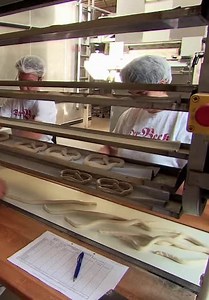 Making Stuff S02:E206 - Pretzels