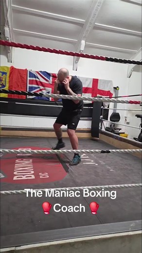Welcome to The Maniac Boxing Coach — high-intensity, no-nonsense boxing training from a coach who’s lived it, fought it, and teaches it for REAL. 🥊🔥 I bring discipline, power, controlled aggression, proper technique, footwork, defence, conditioning, fight IQ and mental toughness — all delivered in a style that’s raw, direct and RESULTS-driven. England Boxing Coach ✔️ Professional Boxing Trainer ✔️ Years of experience inside AND outside the ring ✔️ Coaching juniors, amateurs, white-collar & pro