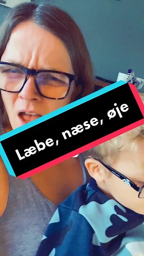 Reply to @mathiasm.b Er du læbe, næse eller øje? #ogdetvarmor #læbe #lebbe #lesbiantiktok #næse #øje #lgntq #homo #mor
