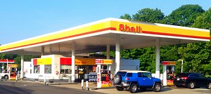 Shell Canada Is Letting Drivers Pay for Conservation at the Pump