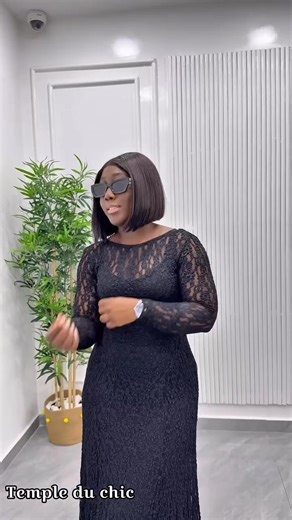 13K views · 118 reactions | Longue robe dentelle noire disponible WhatsApp +225 0555408675 | Temple du Chic | Facebook