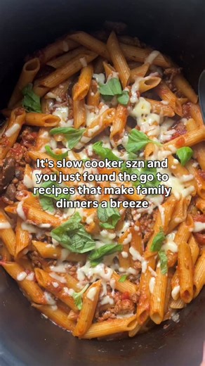 I see you 👀 ...love the idea of a slow cooker but no idea what to make in it that the whole family will enjoy?? All of my recipes are suitable from 6 months and dietitian approved so you don't have to worry 🥘 My best selling Slow Cooker Packs of recipe cards are guaranteed to transform how you do meal times for your family. Simple recipes with minimal fuss that you can throw together in ten minutes on a morning and have waiting for you when you walk through the door after a busy day. The 5 ⭐ r