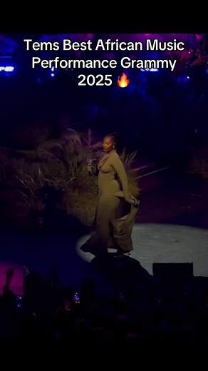 Drop that fire emoji for Tems in the comments. 🔥🔥🔥