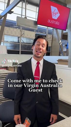 A Day in the Life of an Airport Gate Agent | Check-in, Security & More