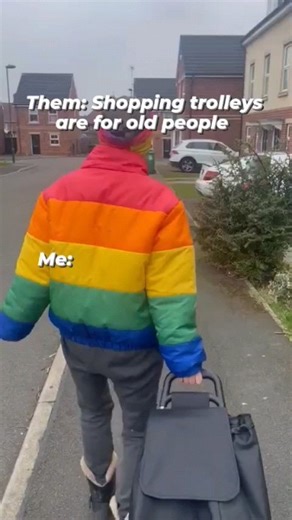 It's been over a year since my purchase and I'm still just as thrilled with it. It's rolled out twice with me already this week to carry my foraging goodies to sessions. It's SOOOOOO much easier than lugging it all around in bags and it stops things getting battered as I travel. It also keeps everything dry which was particularly helpful today! So if you are debating getting one, my advice is DO IT! And then rock it 🤘 #trolley #carfree #makeyourownkindofmusic #rainbowcoat | The Nottingham Forag