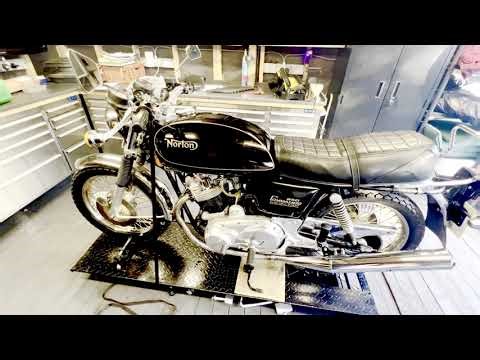 Starting and Idling - Norton Commando 850 MkIII