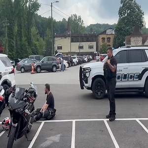 Cop Calls For Backup After Being Told He’s Blocking Traffic | Audit Watch