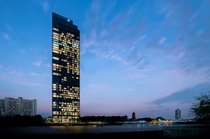 Banyan Tree Riverside Residences Bangkok / SCDA Architects
