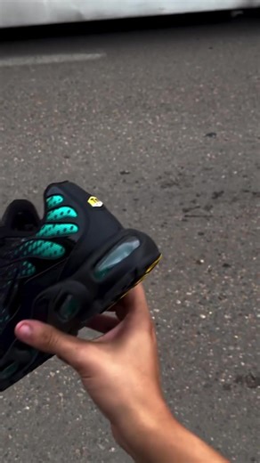 1.2K reactions · 33 shares | INDIGO SPLATTER: Deep blue canvas adorned with abstract ink-drop patterns. Wear a piece of spontaneous art. | Fullywear | Facebook