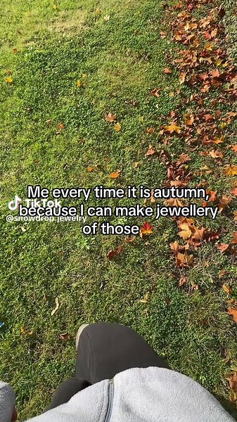 Creative Handmade Jewelry Designs Using Autumn Leaves