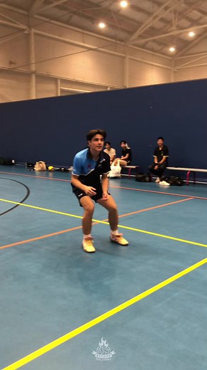 learning how to dolphin dive as a libero #volleyball #fyp