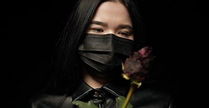 Video by Mikhail Nilov on Pexels