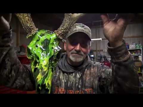 How to Hydro Dip a European Mount Deer Skull