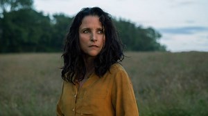 'Tuesday' Review: Julia Louis-Dreyfus Tries to Beat Death in Surreal, Moving A24 Film