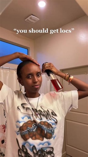 love my loc girlies but i’m gonna love from outside the club🫣 i’m an active member of the curl community ➿😛 #naturalhairstyles #naturalhairroutine #naturalhairregimen #naturalhaircommunity #curlyhaircare #naturalhairjourney #naturalhair #type4hair #4chair #lowporosity #lowporosityhair #naturalhaircare #type4hairstyle #naturalhairstyles #curlyhairstyles