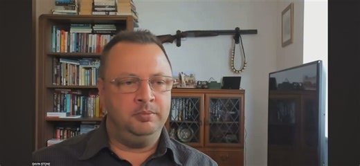 🕵️‍♂️ “We are bringing intelligence officer training to the public.” This 39-minute #podcast with author / former #spy / body-language expert Gavin Stone flies by! 🚀 https://www.youtube.com/watch?v=opS9RBGV9fE | ToddcastPodcast