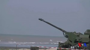 বাংলাদেশ সেনাবাহিনীর বহরে নব সংযোজিত সুইজারল্যান্ডের নির্মিত অত্যাধুনিক Oerlikon GDF-009 গান সিস্টেমের উপর Voice of America (VOA) এর নির্মিত ডকুমেন্টারী। নতুন সংযোজিত এই পয়েন্ট ডিফেন্স রাডার কন্ট্রোল্ড গান সিস্টেম ৩ কিলোমিটার রেঞ্জের ভিতর যেকোন শ্ত্রু বিমান,হেলিকপ্টার ও ড্রোন ধবংস করতে সক্ষম | Defense Technology of Bangladesh-DTB