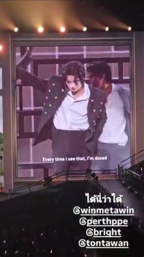 Bright and Win Shine at Riser Concert Live D3