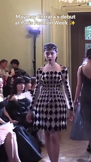 MAYMAY IN HER MODELING ERA 🤩🖤 Maymay Entrata successfully debuts at Paris Fashion Week, gracing the S/S 2025 fashion show of Phan Huy, a designer from Vietnam, with her Kabogerang looks ✨ 📸 via TFC News #MaymayEntrata #Philifolies #StarMagic #MYXGlobal #TFC #TheFilipinoChannel | TFC The Filipino Channel