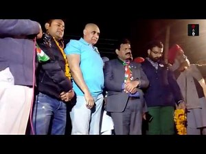 Bollywood Actor Puneet Issar Campaigns For Congress in A Dalit Dominated Village In Punjab