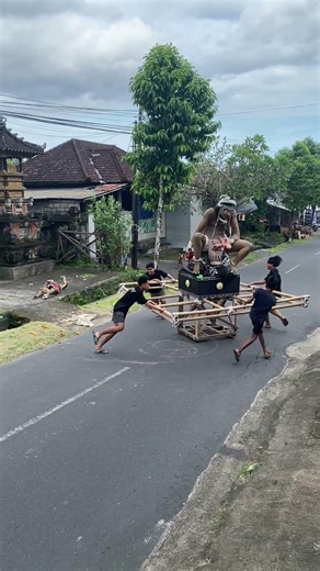 This look like in nyepi day, but I took this video on ngembak geni #bali #nyepi2026 #ogohogoh