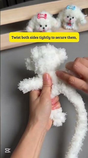FuzzyTwist Easy pipe cleaner craft, cute puppy quick tutorial made out of cleaner pipes