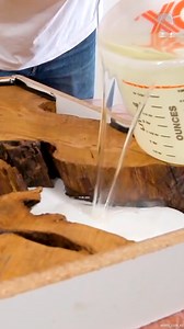 DIY Live Edge Epoxy Coffee Table #diy #epoxy #coffeetable #makers | Modern Builds