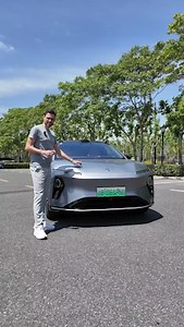 Správný Způsob Otevírání a Zavírání Předního Kufru (Frunku)