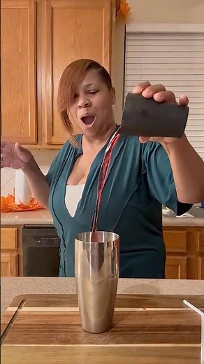 The Art of Craft Cocktails: Making Mixed Drinks at Home