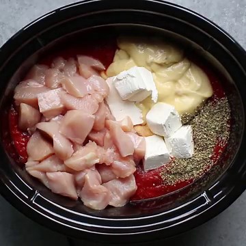 Slow Cooker Chicken Spaghetti