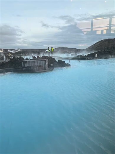 Wow wow wow!! My goodness gracious me what a place! Absolutely incredible in every sense! Iceland you definitely delivered! | Lucy Round