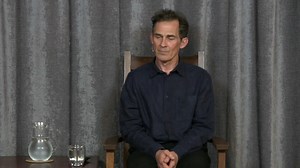 7.2K views · 204 reactions | A man asks how to live with trust in life rather than resistance to it. This video clip is from Rupert's Seven Day Retreat at the Garrison Institute in Spring 2019. To watch the full video, please visit the link below. https://non-duality.rupertspira.com/watch/revealing-the-essential-self | Rupert Spira | Facebook