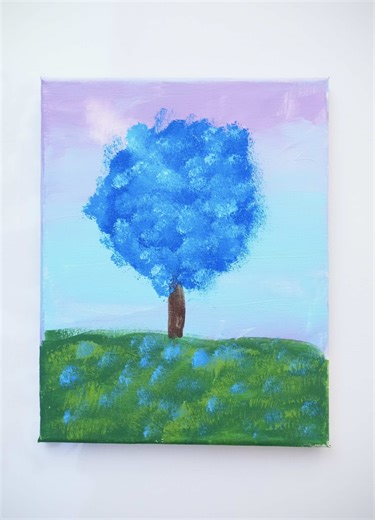 Blühender blauer Baum: Kreatives Acryl-Mal-Tutorial