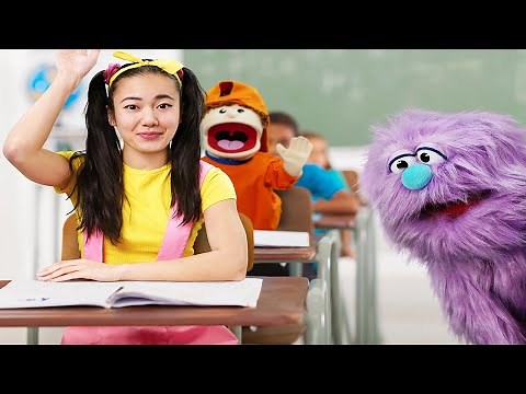 Balloon Exercise in Ellie Sparkles Science Class | Learning Experiments for Children