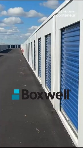 Les containers extérieurs de selfstockage sont équipés de portes enroulables robustes et pratiques. Produit éprouvé de Boxwell vendu à plus de 65000 unités dans le monde. | Adopte Un Conteneur
