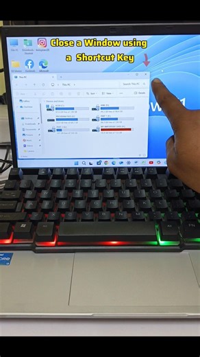 Close a window using a shortcut key! #windows #pc #computer #laptop #tech #shortvideo #shortfeed